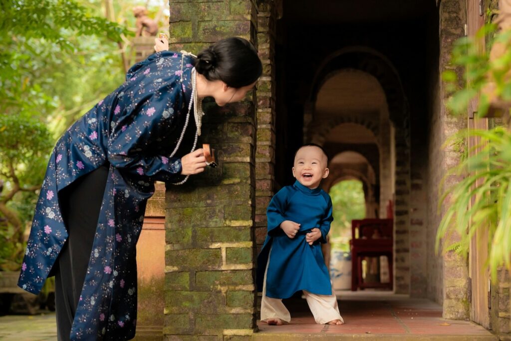 7 Best Ways to Use Eyeline Photography to Influence Viewers