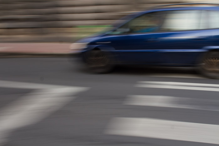 What is Panning? (How to Use it to Photograph Movement)